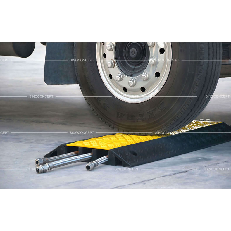 Cable Ramp - 3 Channels, Rubber Cable Protector | Sino Concept